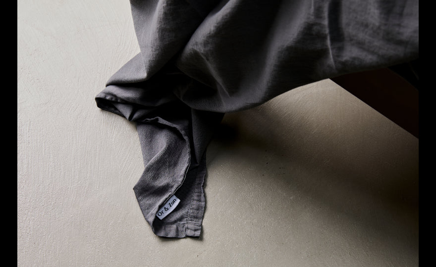 What Are the Best Colors for Bed Sheets? Or & Zon